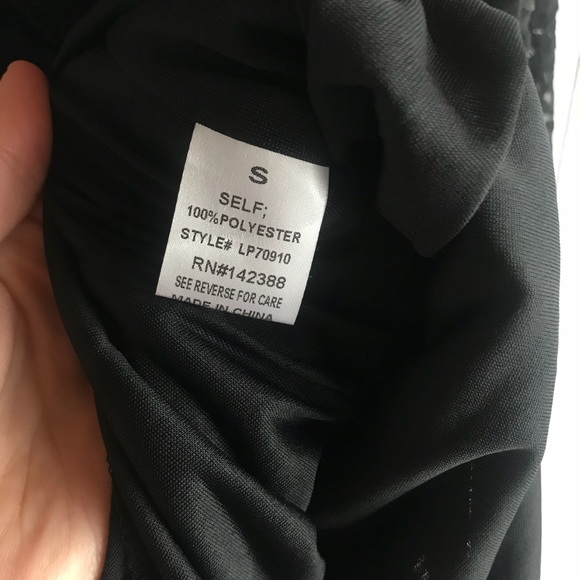 essue | Pants & Jumpsuits | Nwt Essue Black Lace Long Sleeve Romper ...